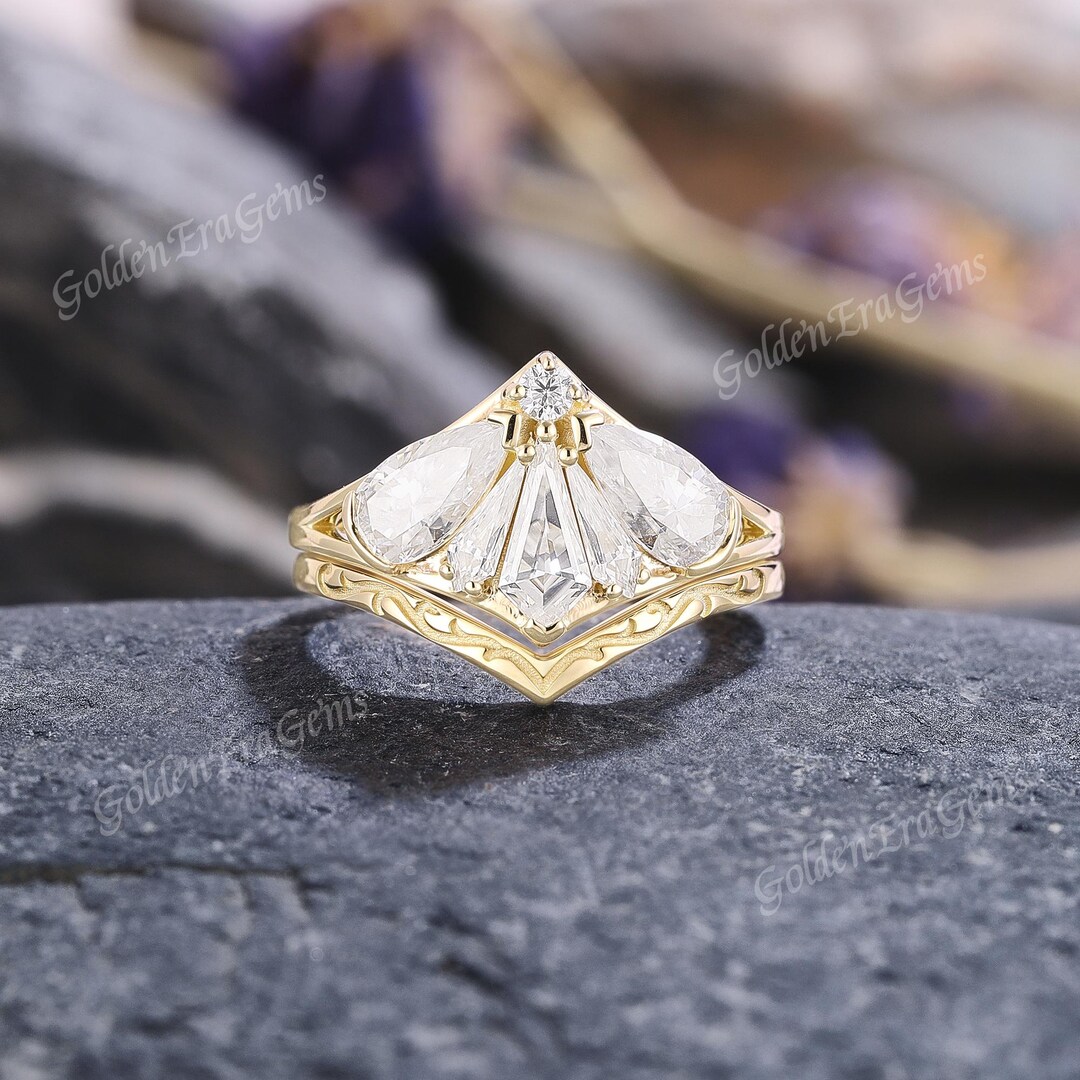 Gothic Moth Moissanite Engagement Ring Set Unique Cut Wedding Rings for ...