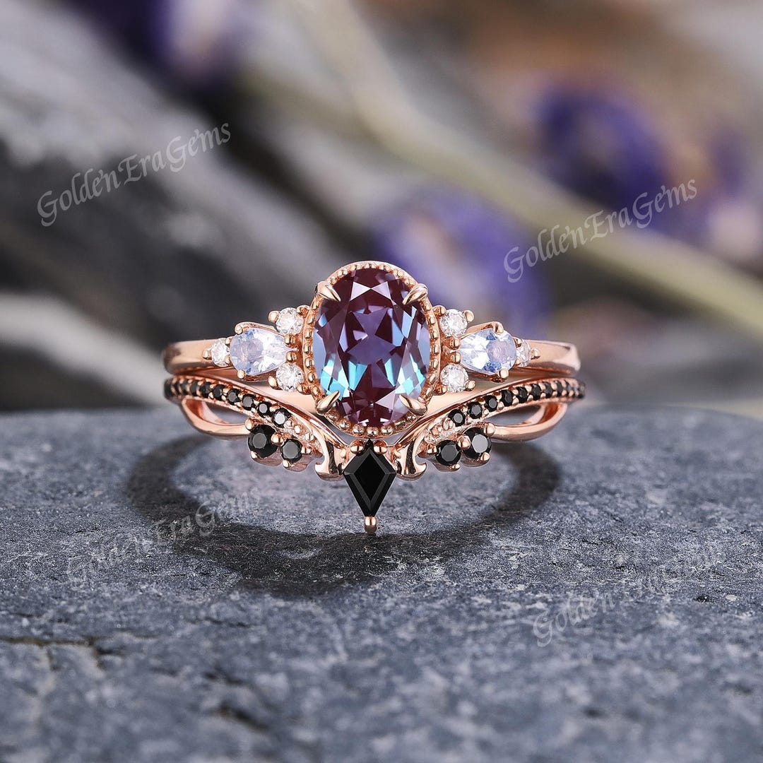 Vintage Alexandrite Engagement Ring Set Delicate Wedding Rings for ...