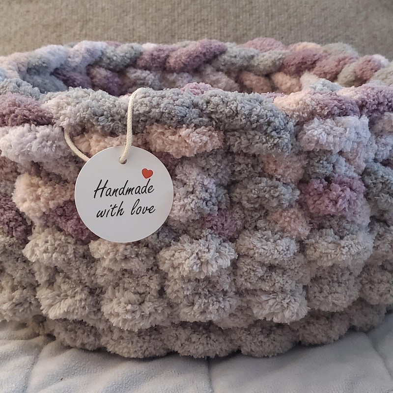 Chunky Blanket Pet Beds - Etsy