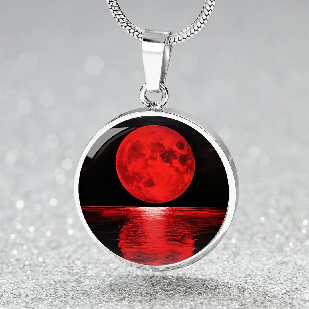 Blood Moon Reflection Necklace Personalized-gift-for-her | Lunareclipse ...