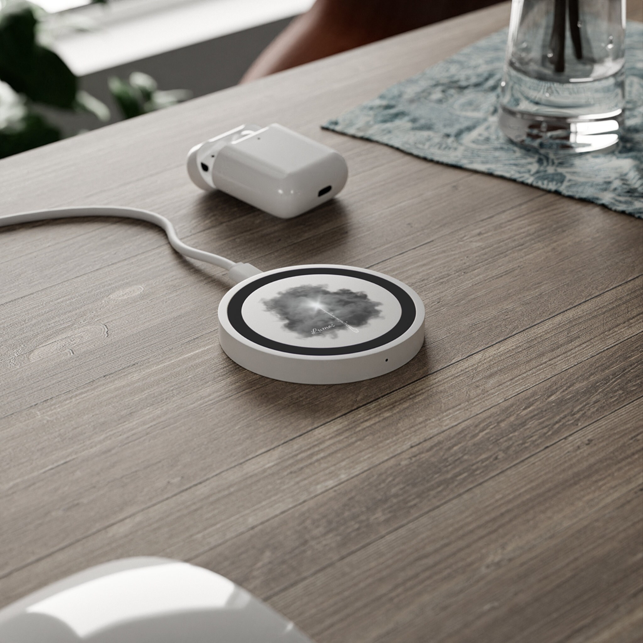 Harry Potter Design Wireless Charging Pad // Lumos Spell - Etsy