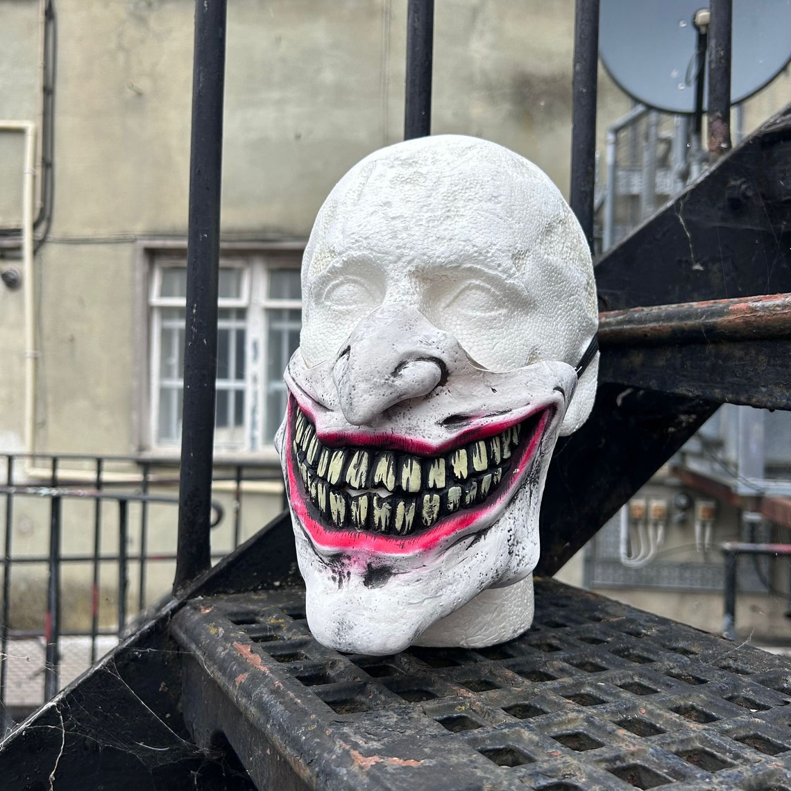 Smiling Psycho Killer Latex Half Mask Halloween Villain Creepy ...