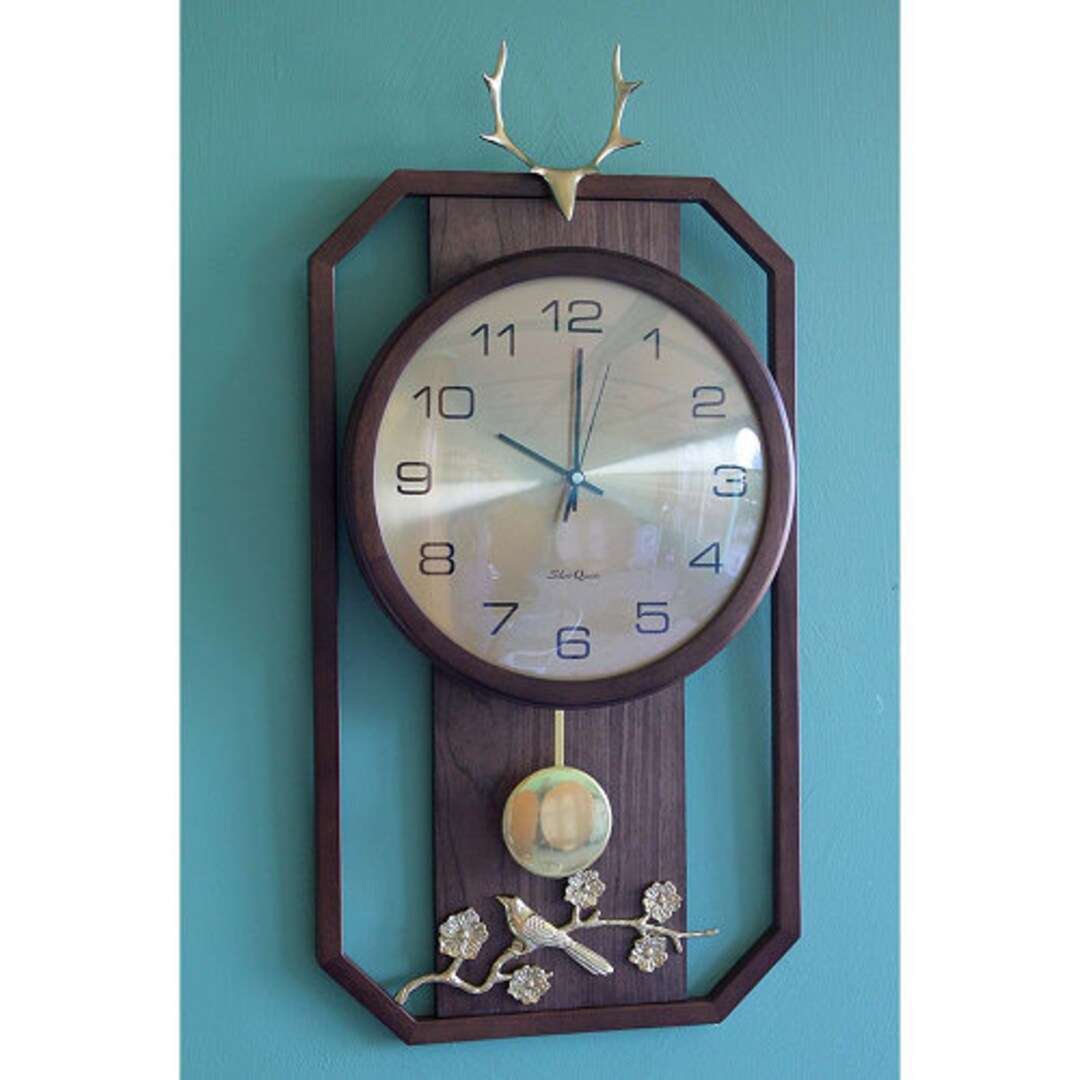 Deer Wall Clock With Pendulum - Etsy