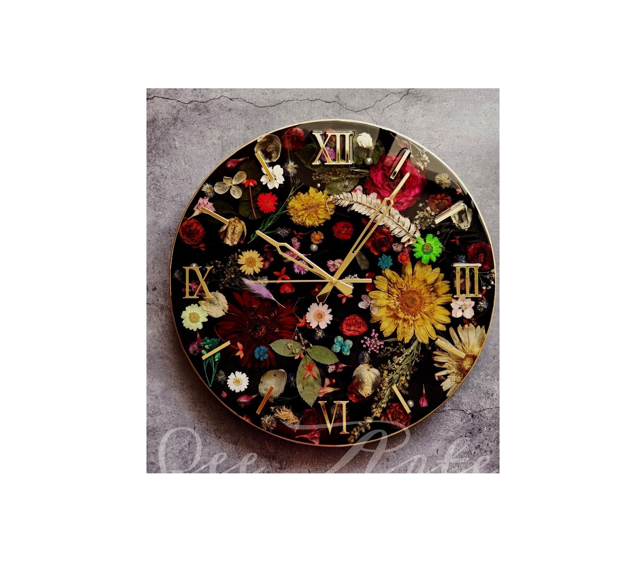 Floral Resin Clock With Real Dried Flowers - Handmade Wall or Desk ...