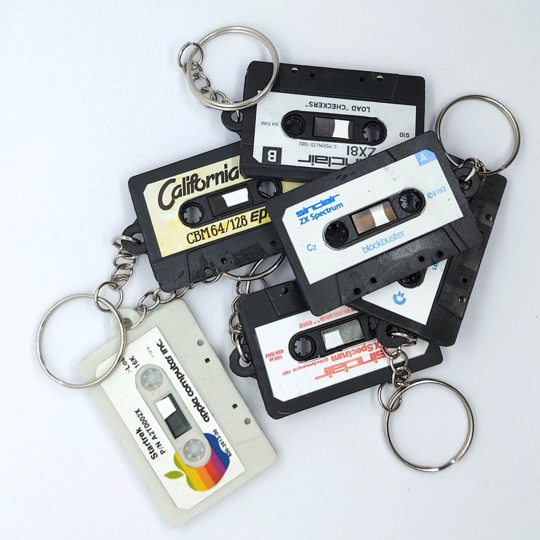 Miniature 80s Video Game Cassette Keychain - Etsy