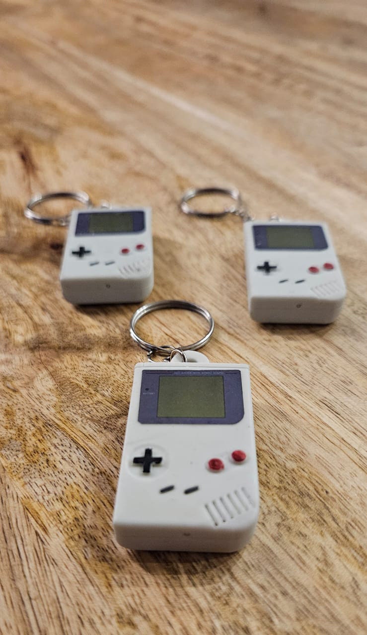 Gameboy Keychain Replica Portable Console Nintendo Video Game Retrogame ...