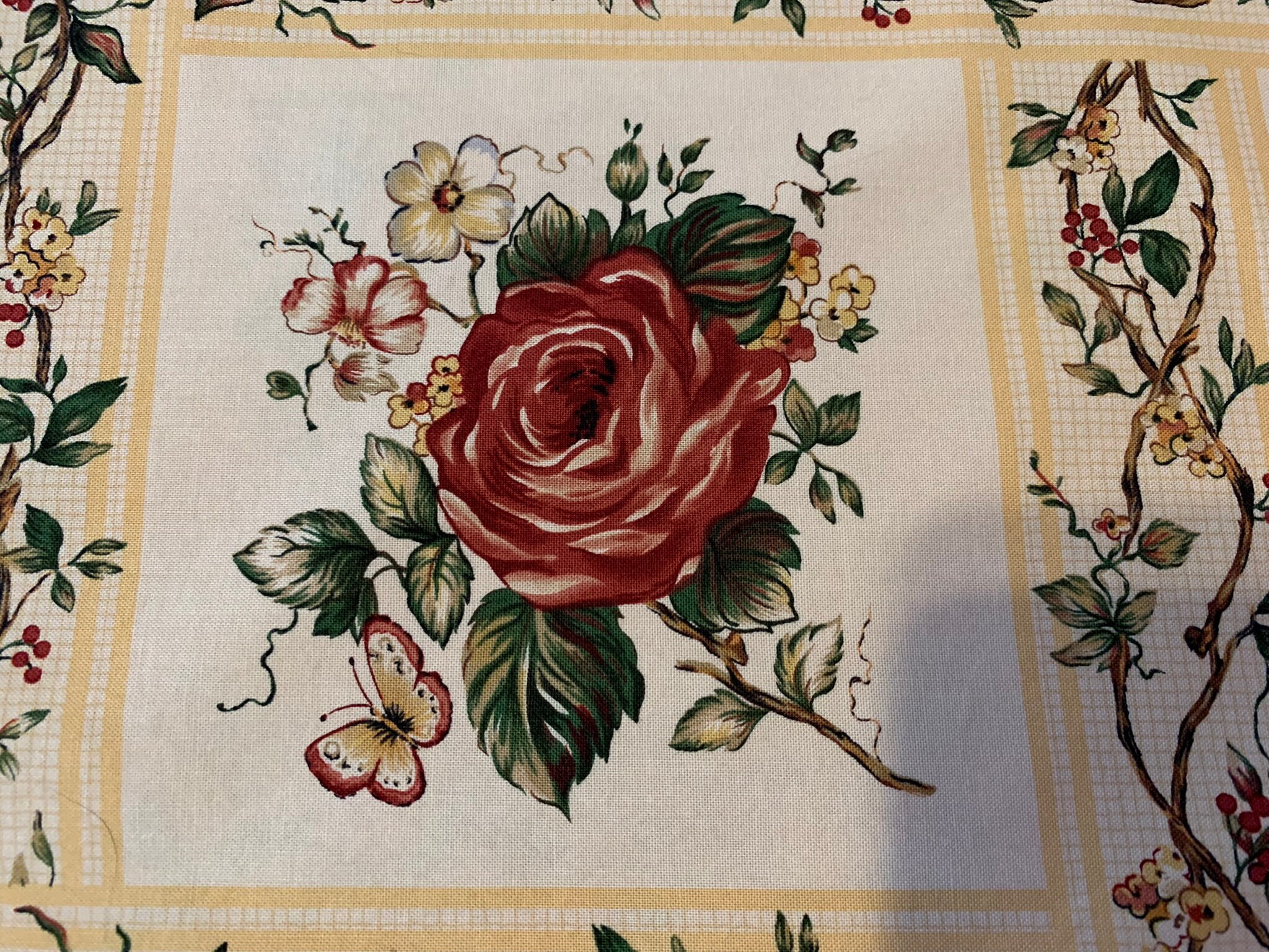 Rose Garden From Marti Michell and Maywood Studio Fat Quarter - Etsy