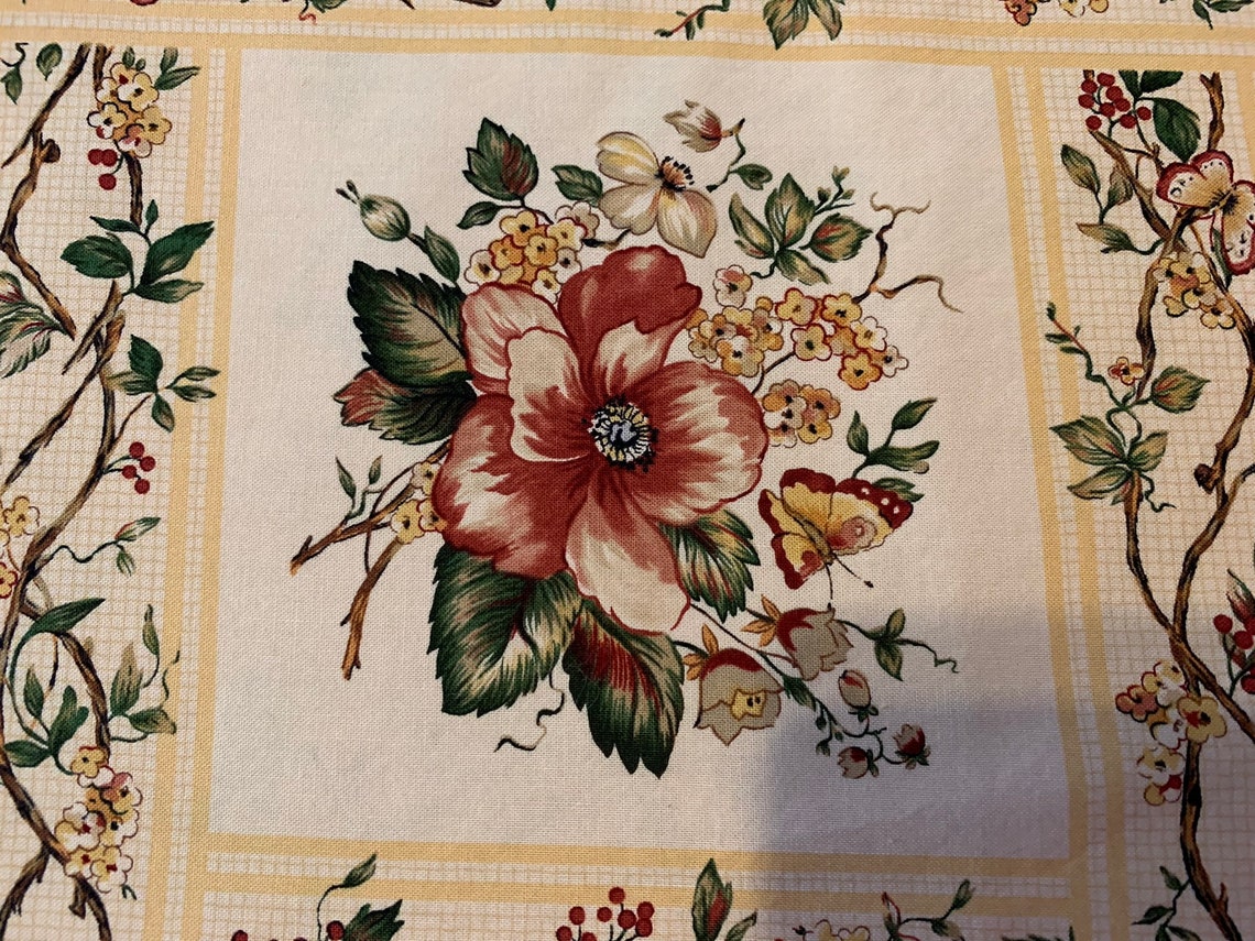 Rose Garden From Marti Michell and Maywood Studio Fat Quarter - Etsy