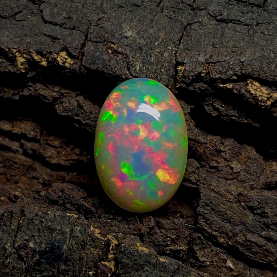 Äthiopischer Opal der AAA-Qualität, Opalcabochon-loser Edelstein, ovale ...