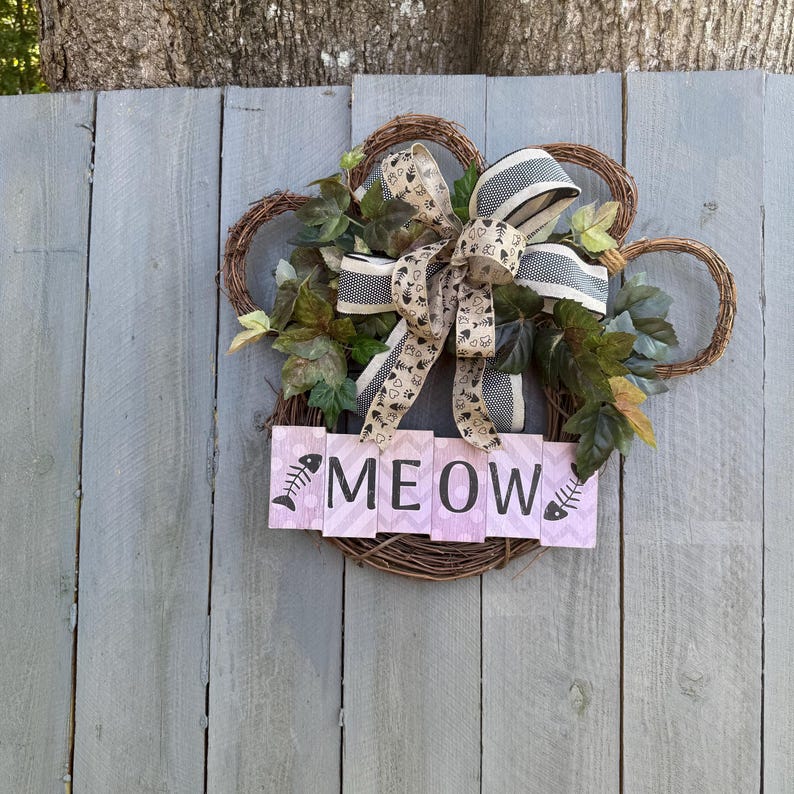 Cat Paw Grapevine Wreath With Meow Sign – Front Door Decor for Cat ...