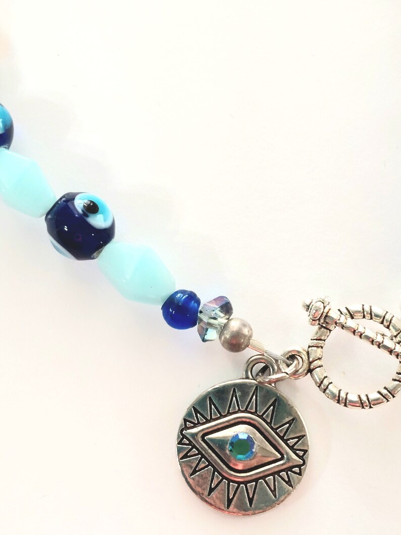 Spiritual Elegance: Handcrafted Hasma Eye Beaded Bracelet for Positive ...
