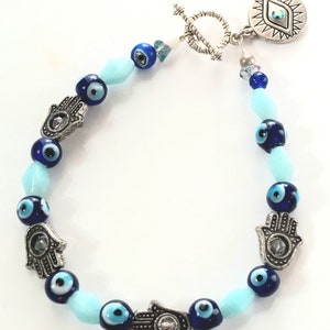 Spiritual Elegance: Handcrafted Hasma Eye Beaded Bracelet for Positive ...