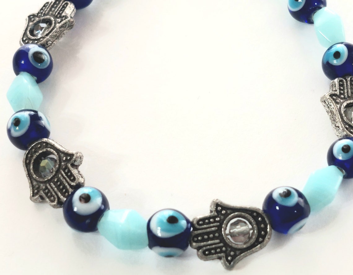 Spiritual Elegance: Handcrafted Hasma Eye Beaded Bracelet for Positive ...