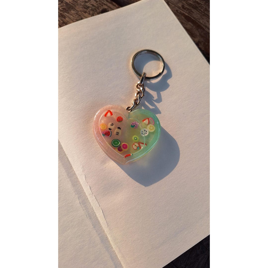 Heart Shaped Shaker Keychain, Kawaii Cute Resin Shaker Charm, Liquid ...