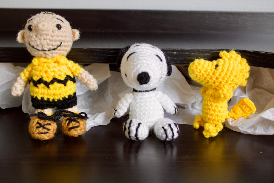 Charlie Brown Crochet Set - Etsy