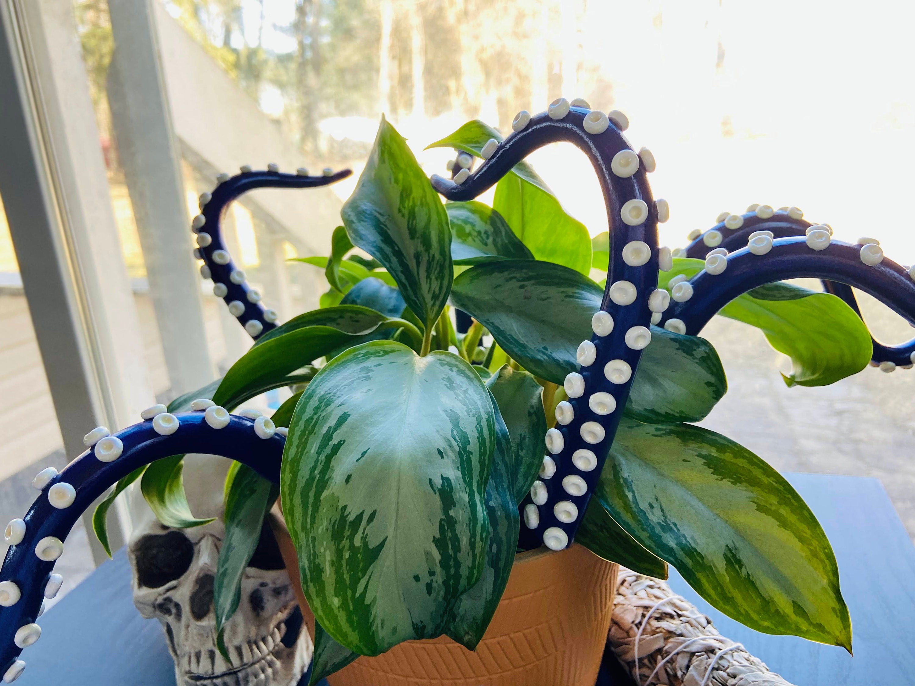 Tentacle Plant Art, Purple Octopus Tentacle Stakes, Plant Decor, Plant ...