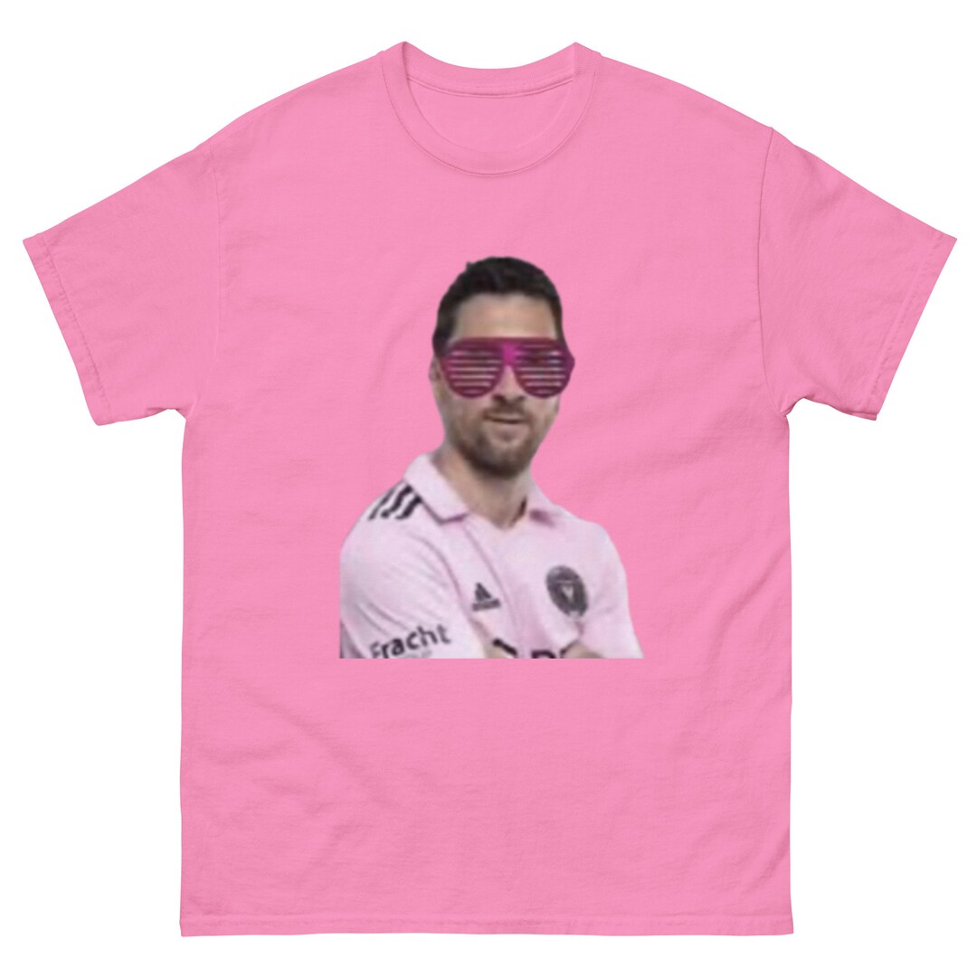 Messi Barbie T-shirt - Etsy
