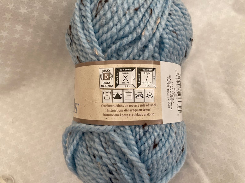 Patons Chunky Shetland Tweed, Bulky Yarn, Sea Ice Tweed, Light Blue, 3 ...