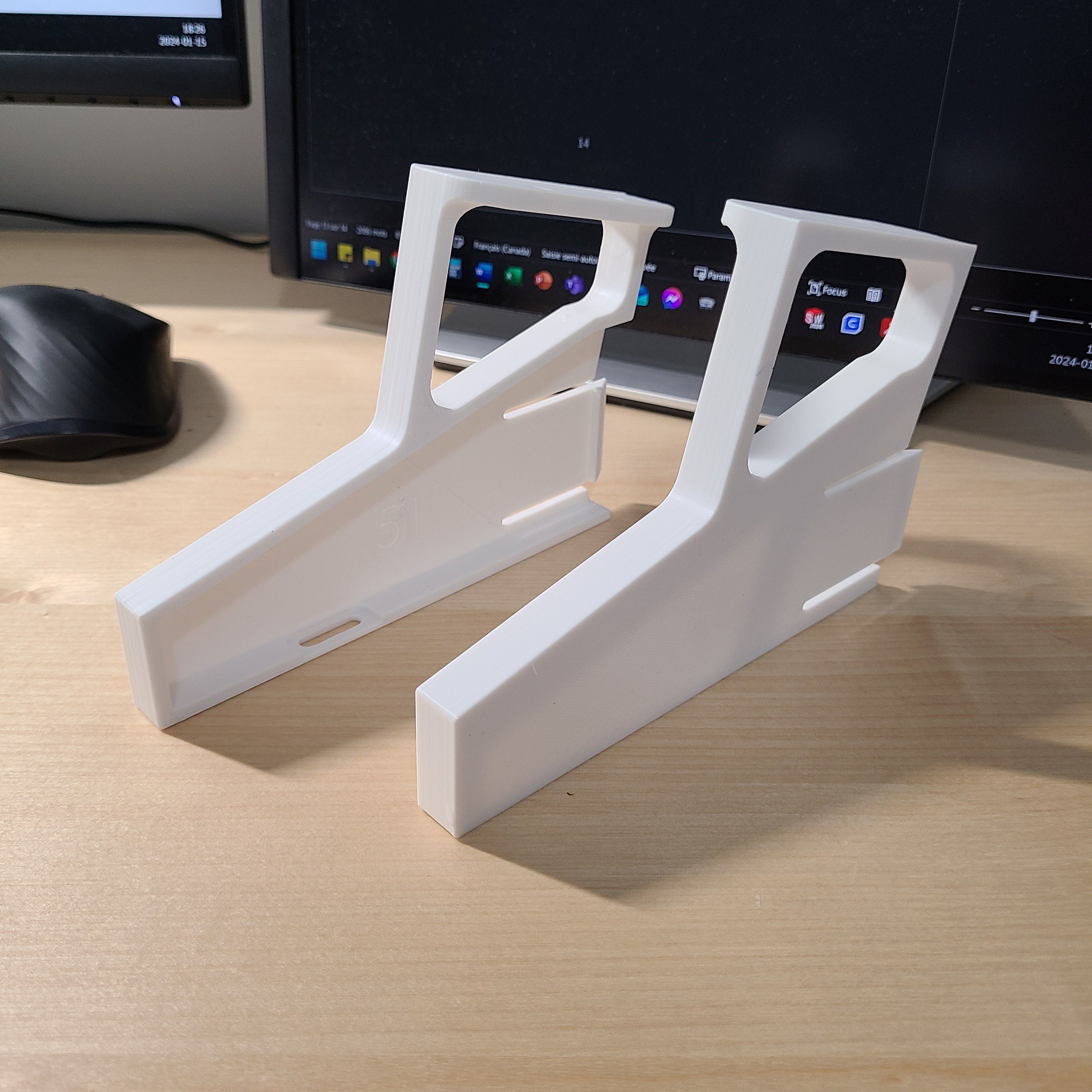 Apollo Twin and Apollo X4 - Under-desk Mount With Screws and Drill ...