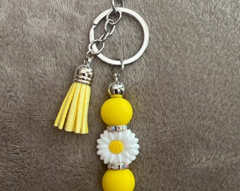 Keychain Daisy Keychain Flower Keychain Beaded Keychain Unique Gifts - Etsy