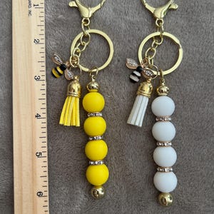 Bee Beaded Keychain - Etsy