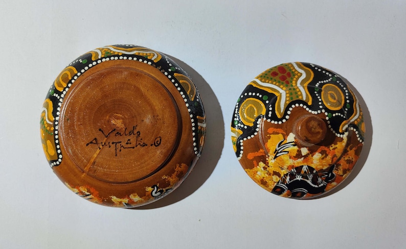 Hand Painted Aboriginal Art Wooden Trinket Box - Valdo Australia ...