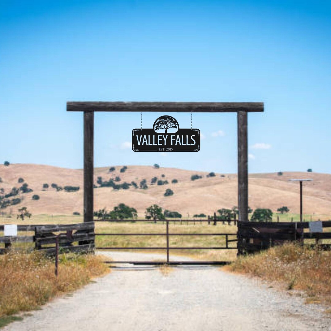 Custom Name Gate Sign • Custom Name Farm Sign • Custom Name Ranch Sign ...