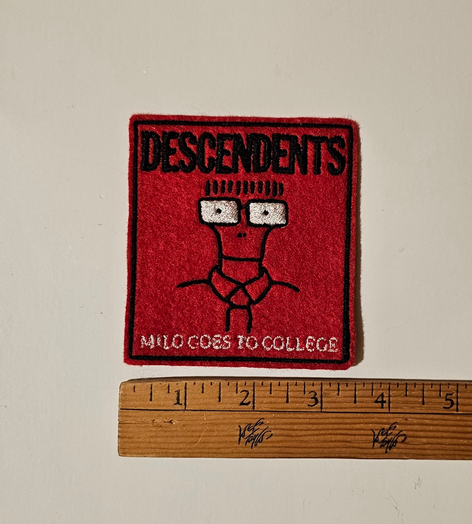 Descendants Embroidered Sew-on / DIY Patch - Etsy