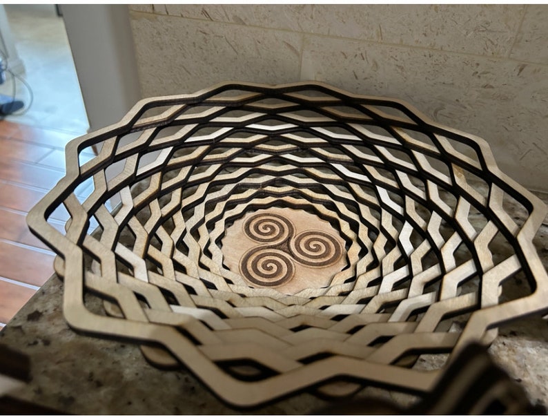 Stacked Basket Tree of Life, Large Round (11 Inch) Spiral Basket Design ...
