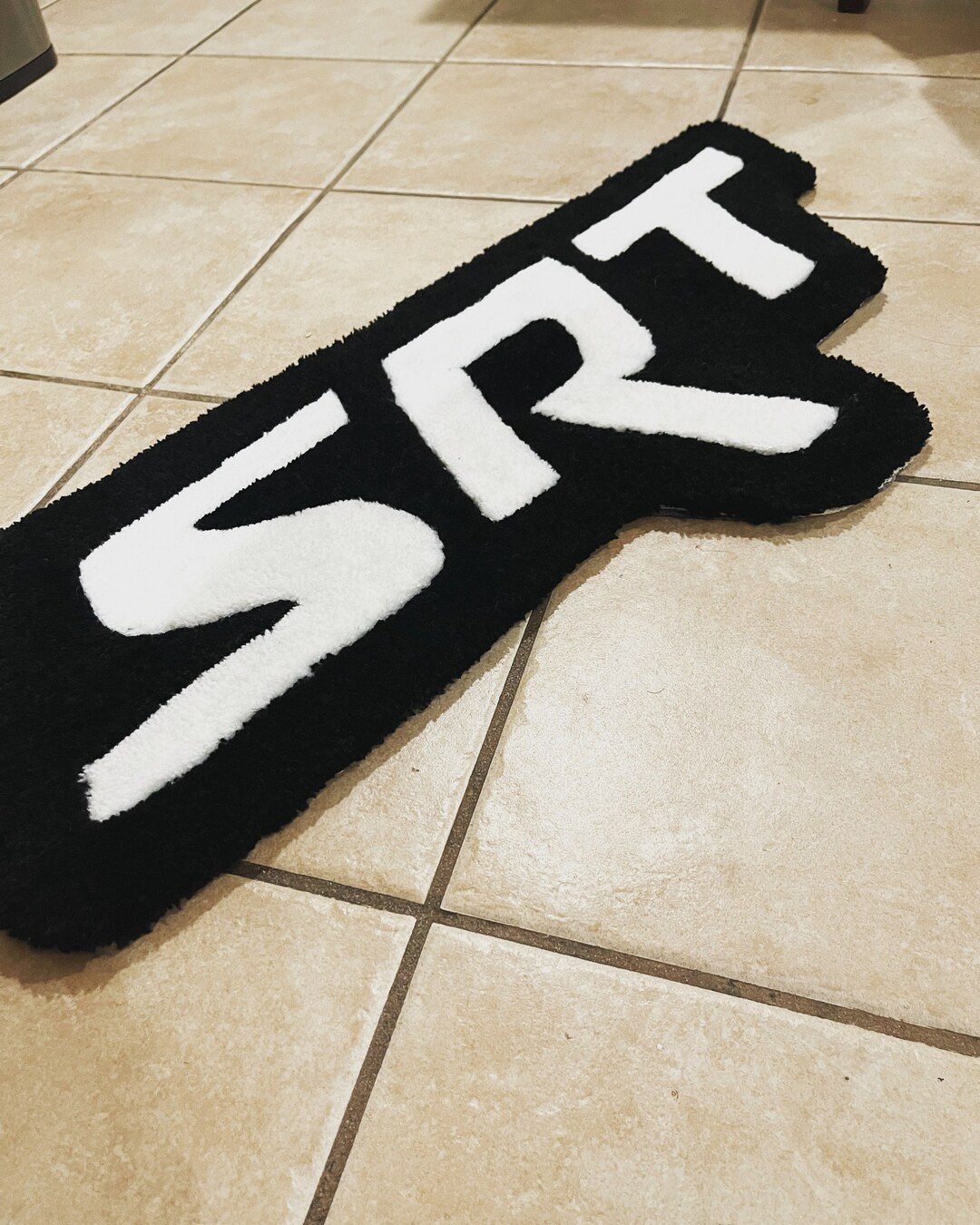 SRT Hellcat Handmade Rug / Wall Art / Car Mat - Etsy