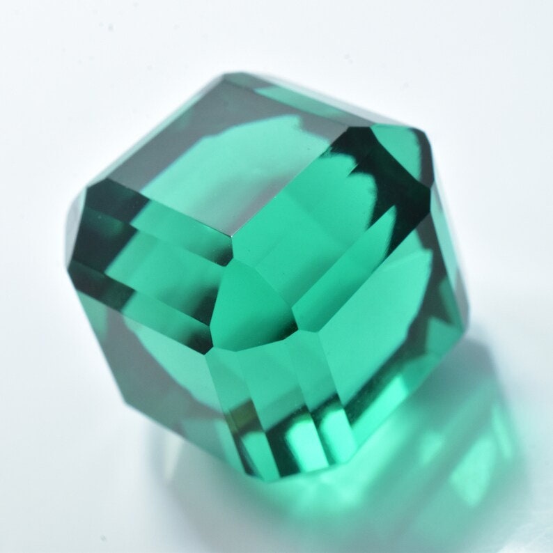 Natural Green Emerald Cube Gemstone | 25-30 Carat AAA Loose Jewelry ...