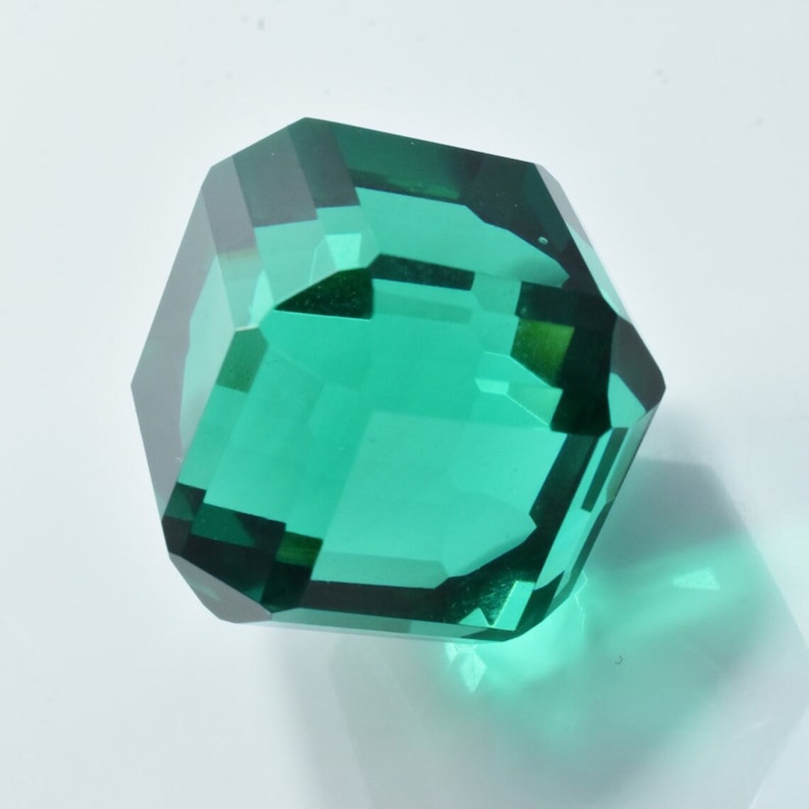 Natural Green Emerald Cube Gemstone | 25-30 Carat AAA Loose Jewelry ...