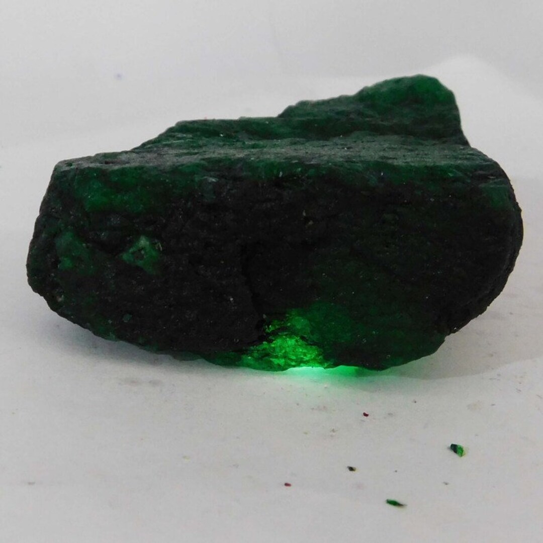 Buy Excellent High Quality Green Certified Emerald 2000 Ct Natural ...
