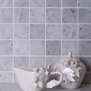 5 Pack White 12 In. X 12 In. Square Chip Honed Marble Mosaic Tile (5.00 ...