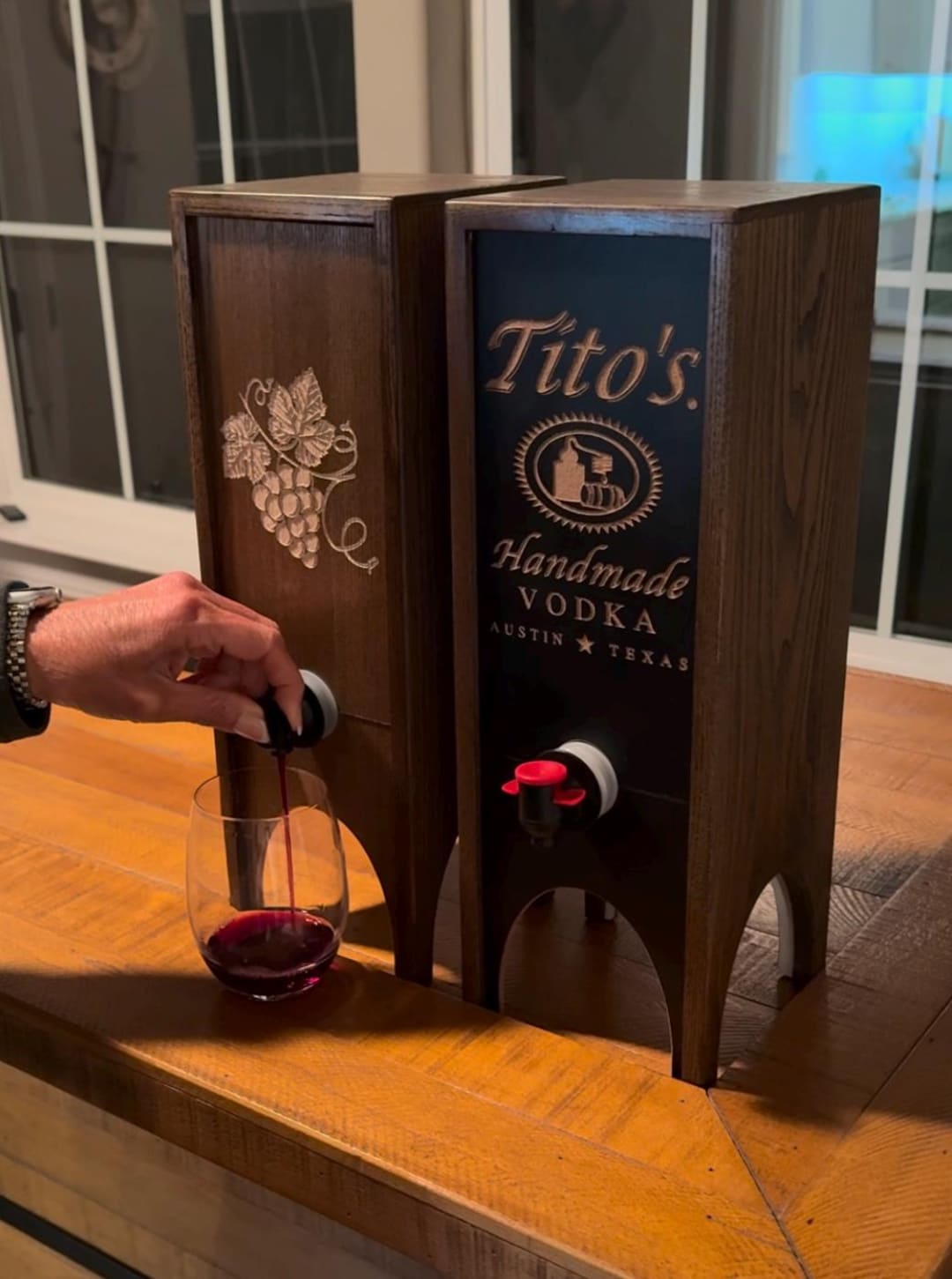 The Quartic Decorative Box Wine Dispenser, Cocktail Beverage Dispenser ...