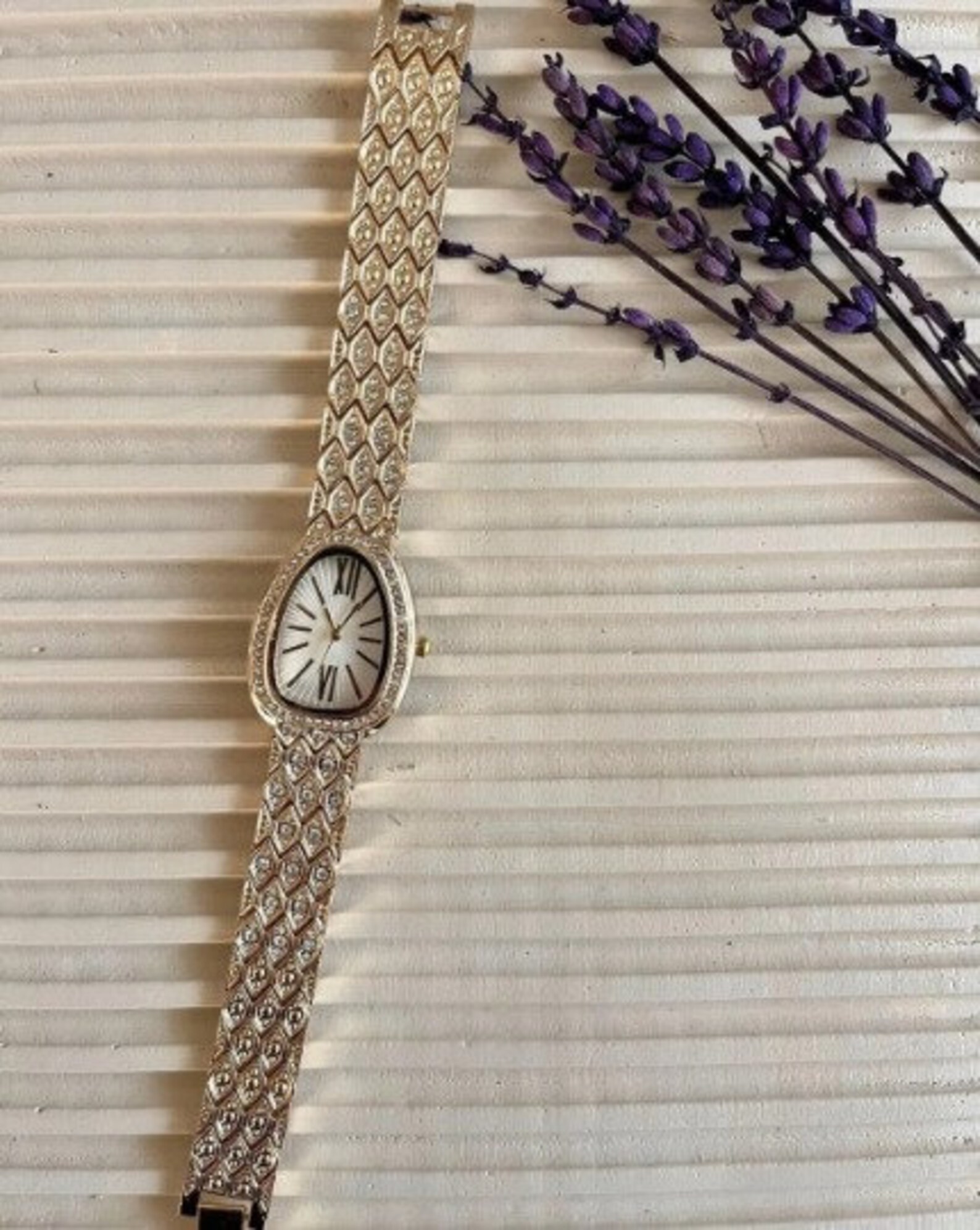 Snake Model, Stone Gold Watch, Mother Wristwatch, Luxury Wristwatch ...