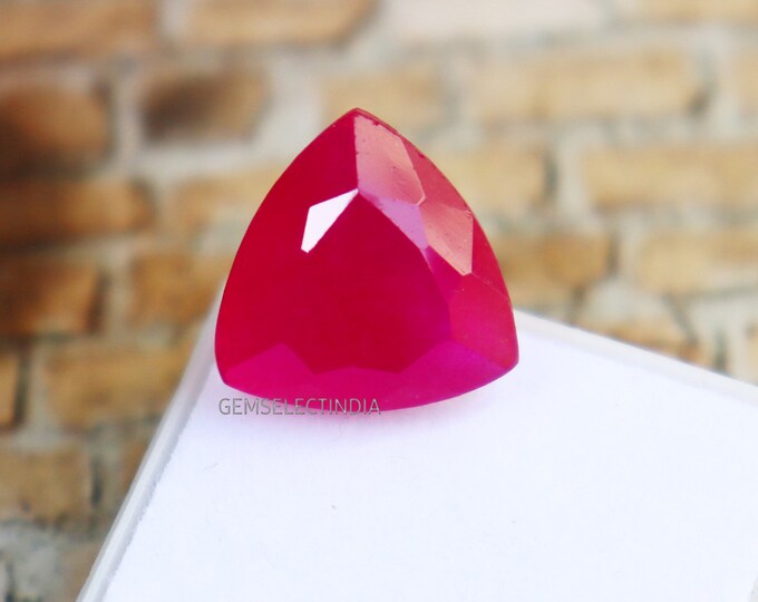 9 Cts Natural Red Beryl Red Bixbite From Utah Pear Shape CGI Certified ...