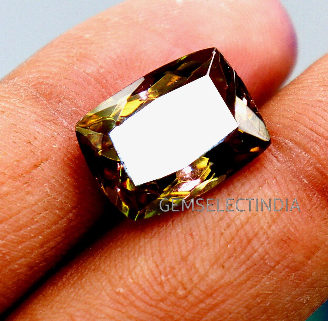 Earth Mined Alexandrite Gemstone Multi Color Changing Alexandrite Stone ...
