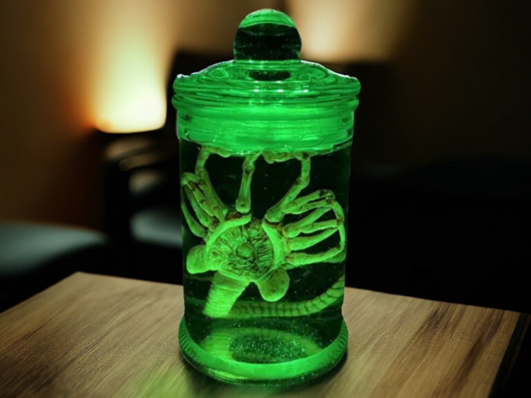 Alien Glow Glass Facehugger Xeon Morph Illuminated 3d Model Alien Craft ...