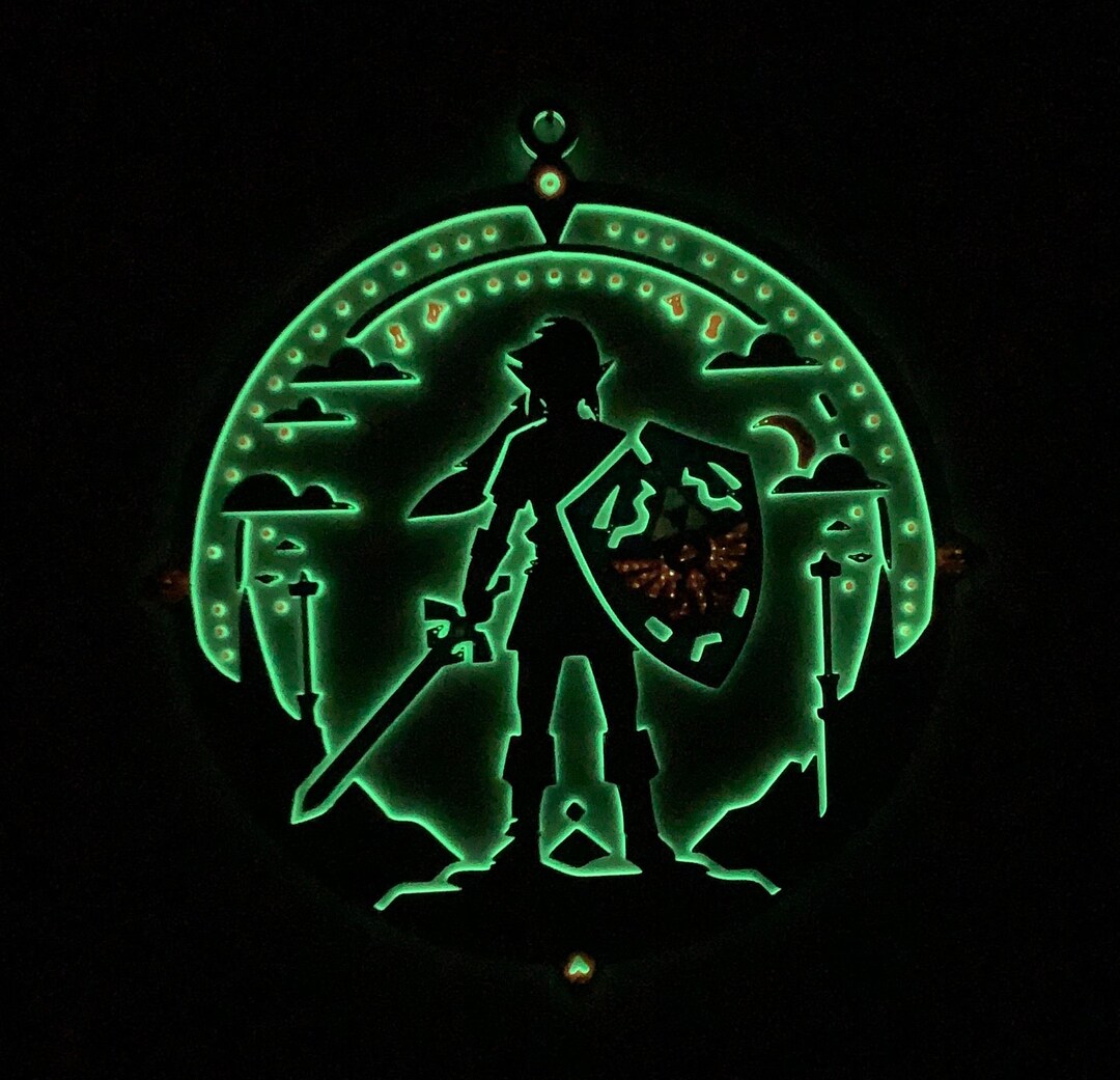 Legends of Zelda Link With Master Sword and Hylian Shield 3D Printed ...
