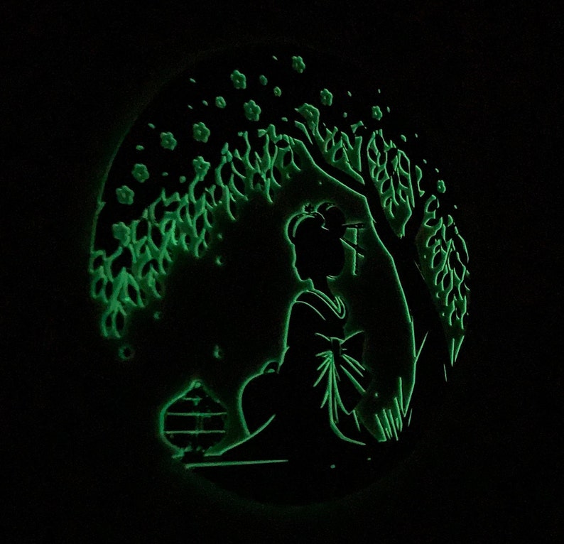 Geisha 3D Printed Glow in the Dark Wall Art - Etsy