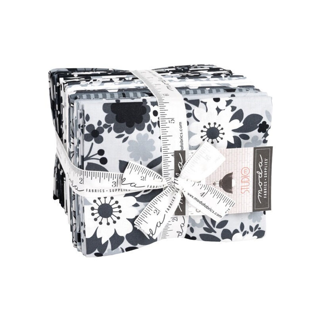 Concrete Jungle Fat Quarter Bundle by Moda 30 Fat Quarters - Etsy