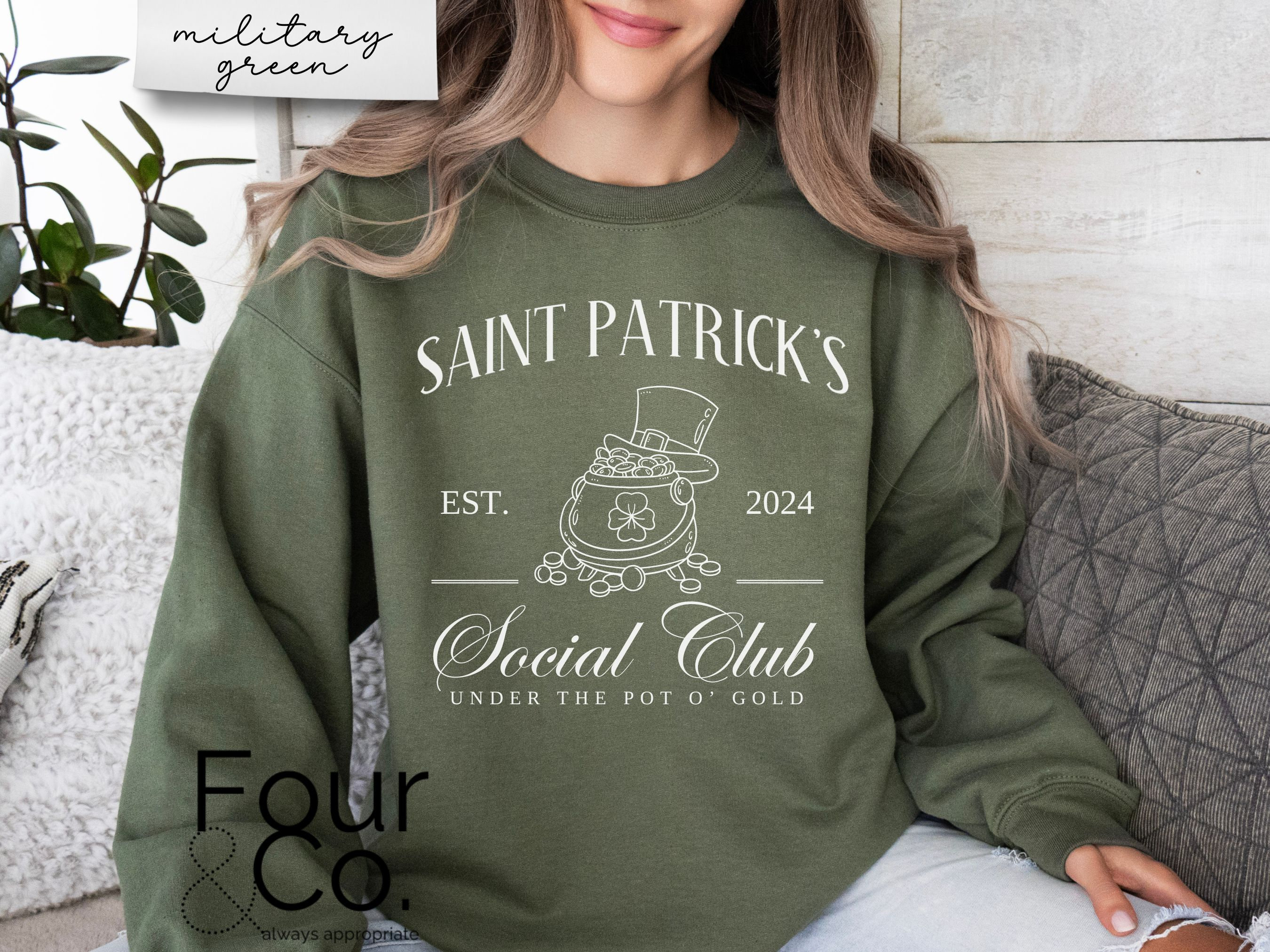 St. Patrick's Day Social Club Sweatshirt, Unisex Gildan - Etsy UK