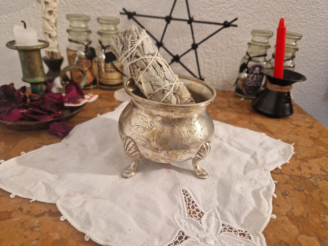 Electroplated Silver Plated Witch Cauldron, Ritual Cauldron, Altar ...