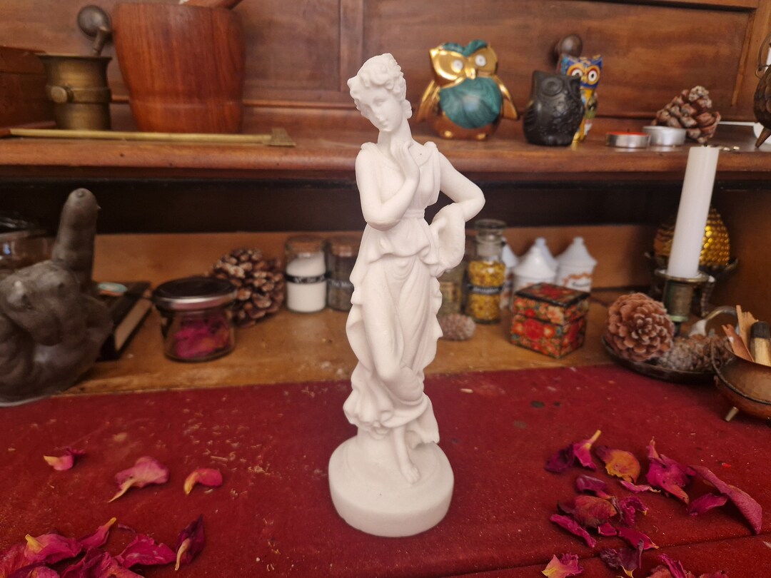 Statuette of Persephone: Goddess of the Underworld, Fertility, Object for Your Witch Altar ...