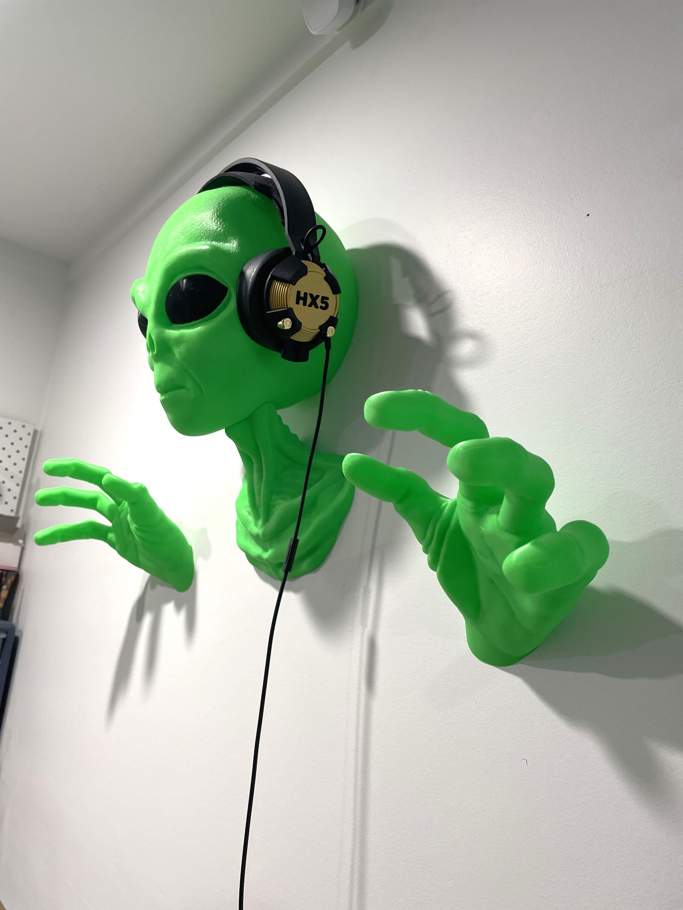 Alien Headphone Holder - Etsy