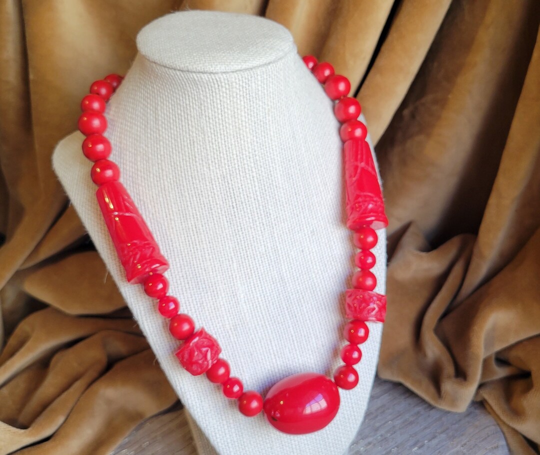 1950s Rare Ruby-red Bakelite Original Statement Necklace - Etsy