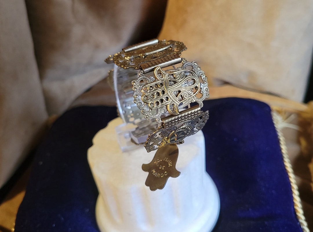 Hamsa Hand, Elephant/ganesh & Sword of Truth Grand Tour Souvenir ...