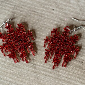 Bloody Snowflake Earrings, Creepy Christmas Earrings, Dripping Blood ...