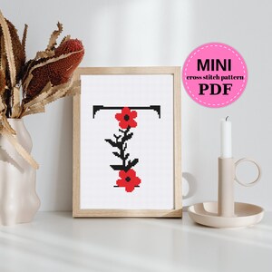 Floral Letter T Cross Stitch Pattern, Monogram T Cross Stitch, Initial ...